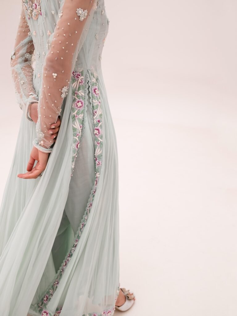 Amaya – Moire by Asma