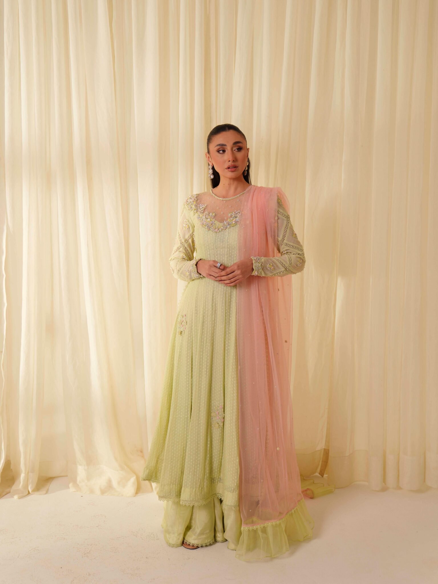 Mylah – Moire by Asma
