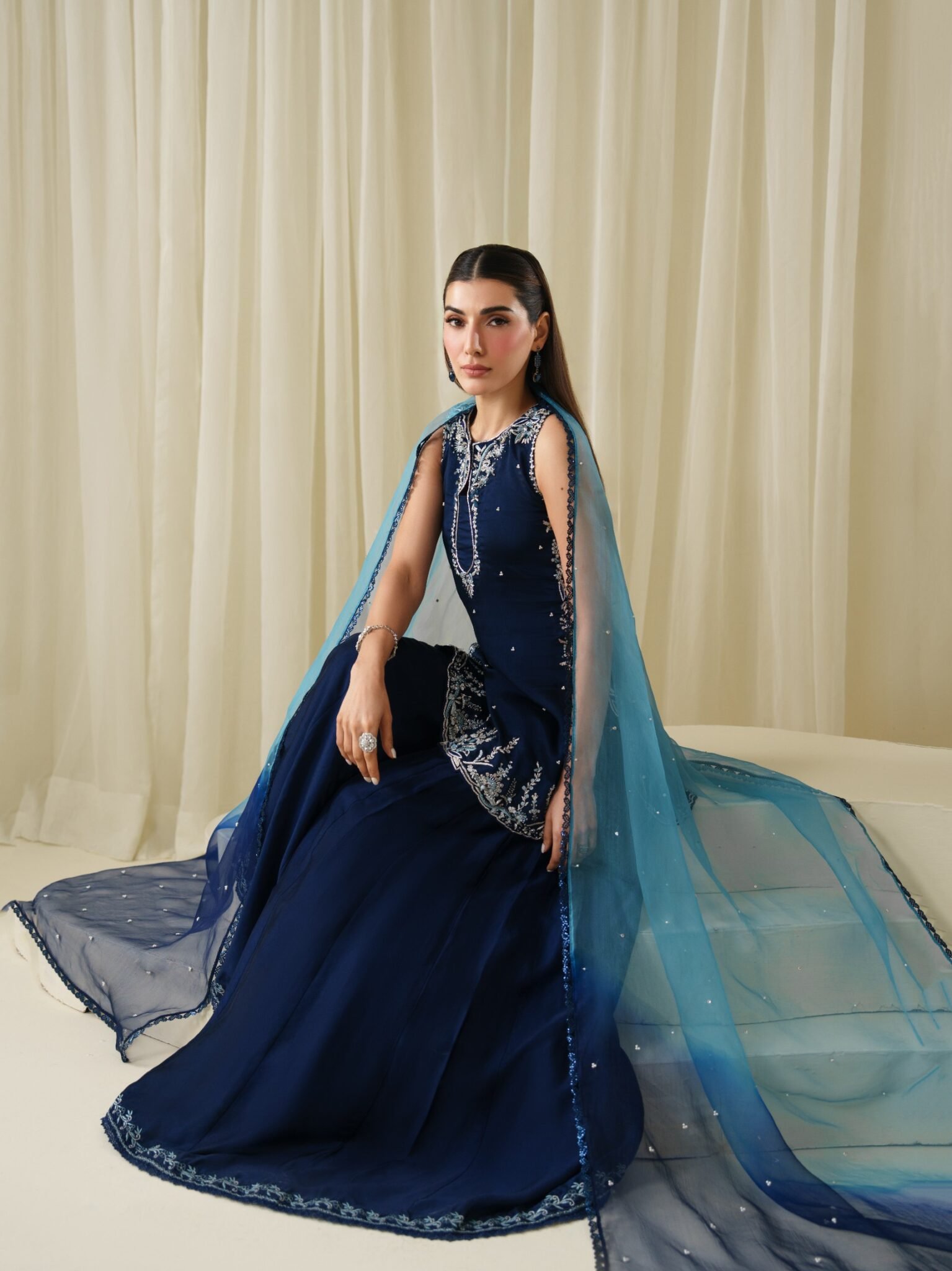 Navy – Moire by Asma